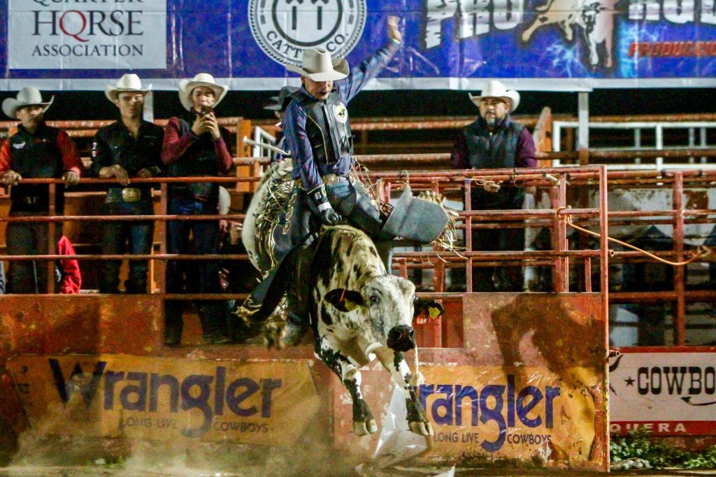 Surgen campeones del XXIX aniversario de Pro Rodeo | Espacio Noticias